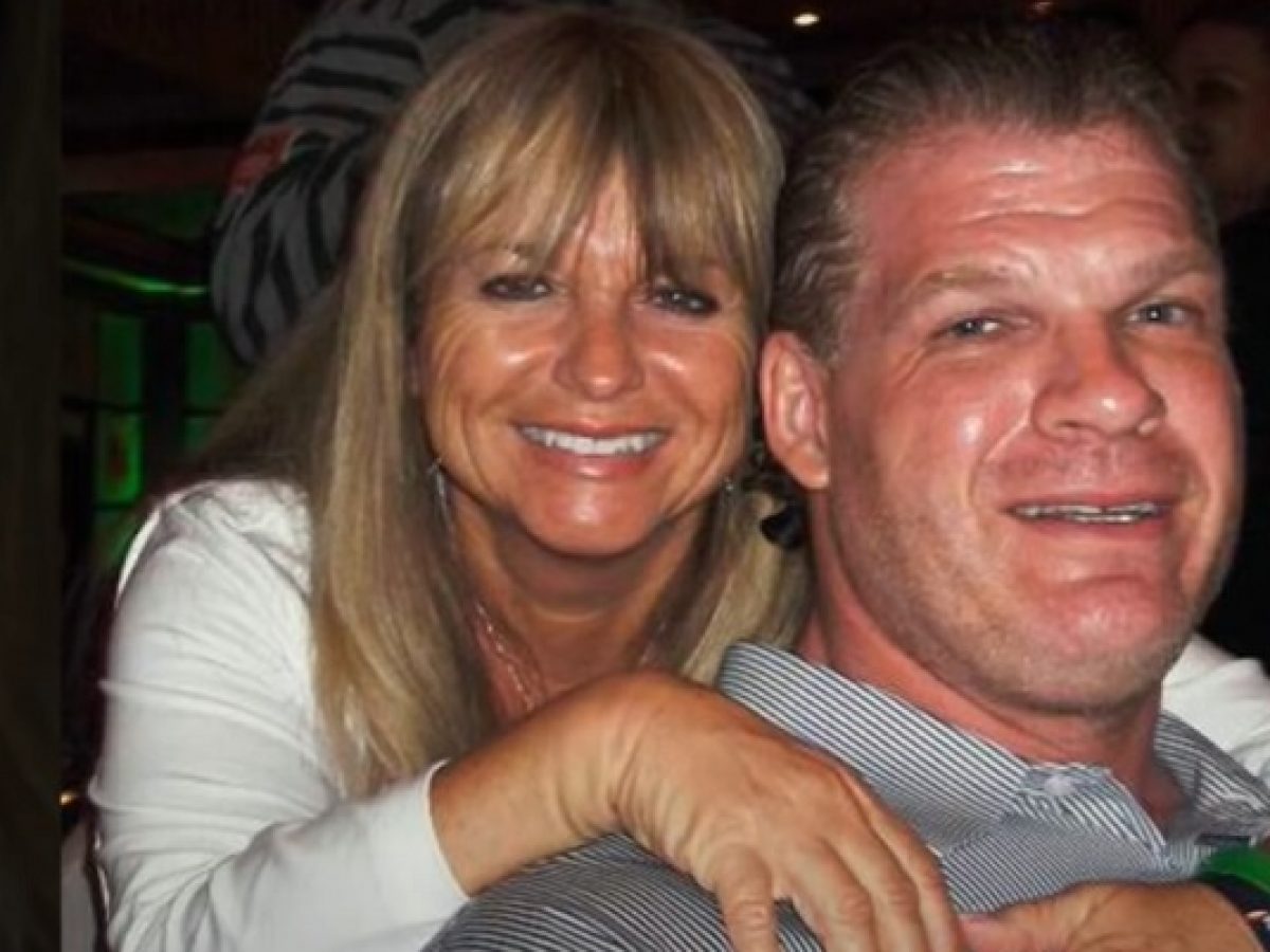 Who is Crystal Maurisa Goins, Wife of Wrestler Kane