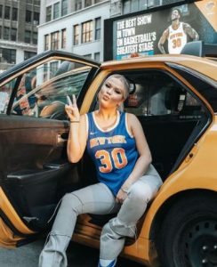 Kendra Shaw Bio Age Julius Randle Wife - MySportDab