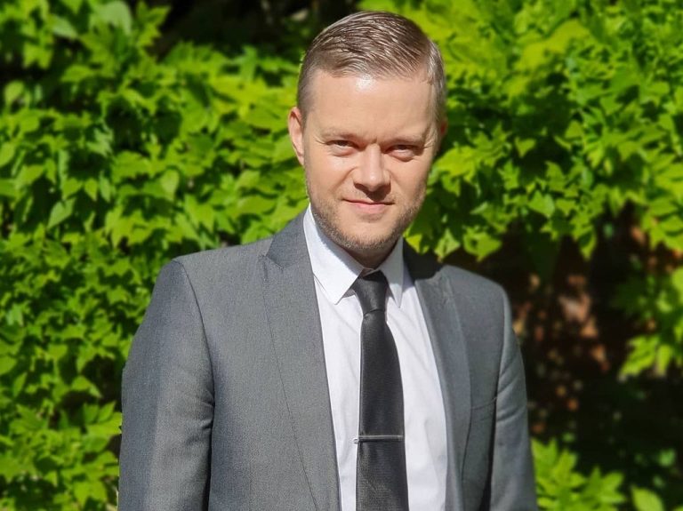 Mark Goldbridge Bio Career Net Worth - MySportDab