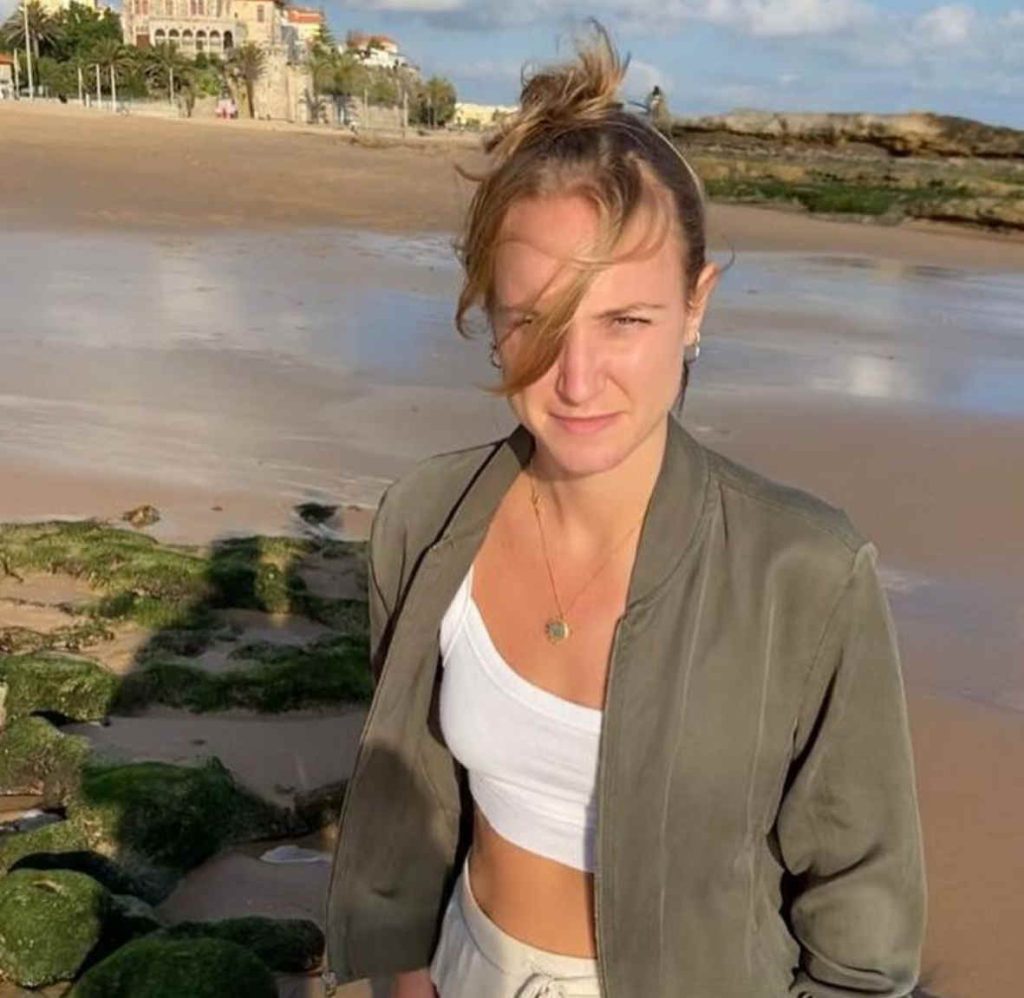 Who Is Cameron Norrie Wife? Louise Jacobi - MySportDab