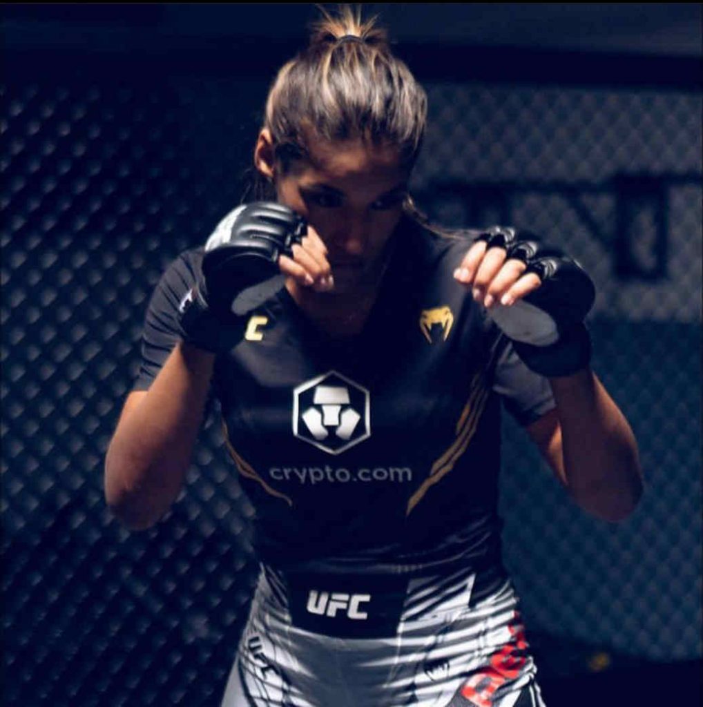 Julianna Pena Bio Career Husband - MySportDab