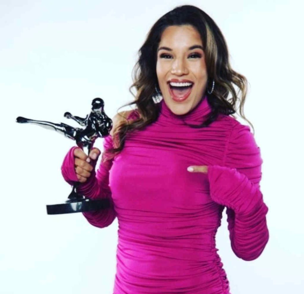 Julianna Pena Bio Career Husband - MySportDab