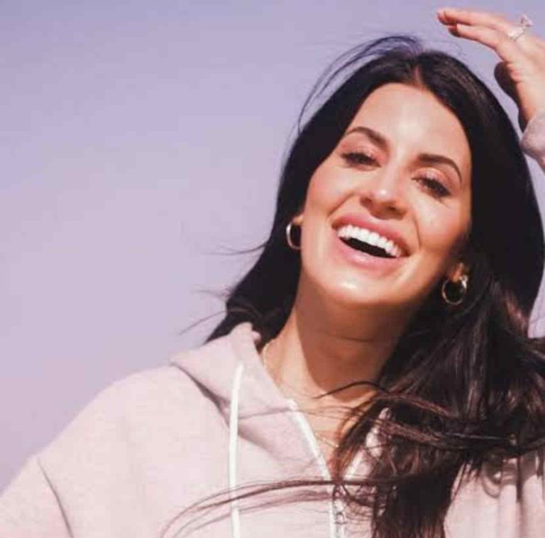 Chris Godwin Wife: Mariah Delpercio Bio - MySportDab