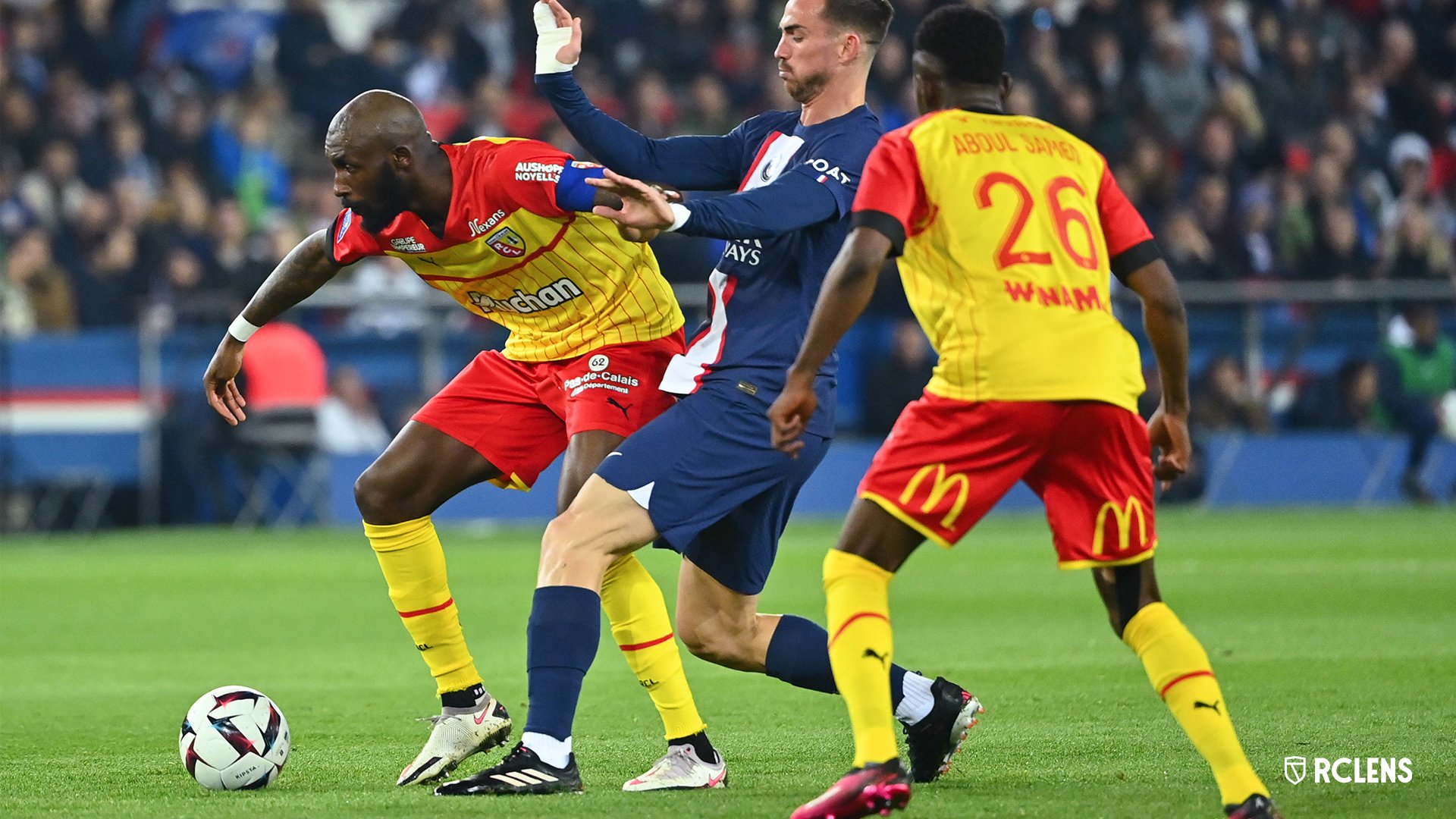 FT: PSG 3-1 Lens, Lionel Messi STRIKES! (VIDEO HIGHLIGHTS) - MySportDab