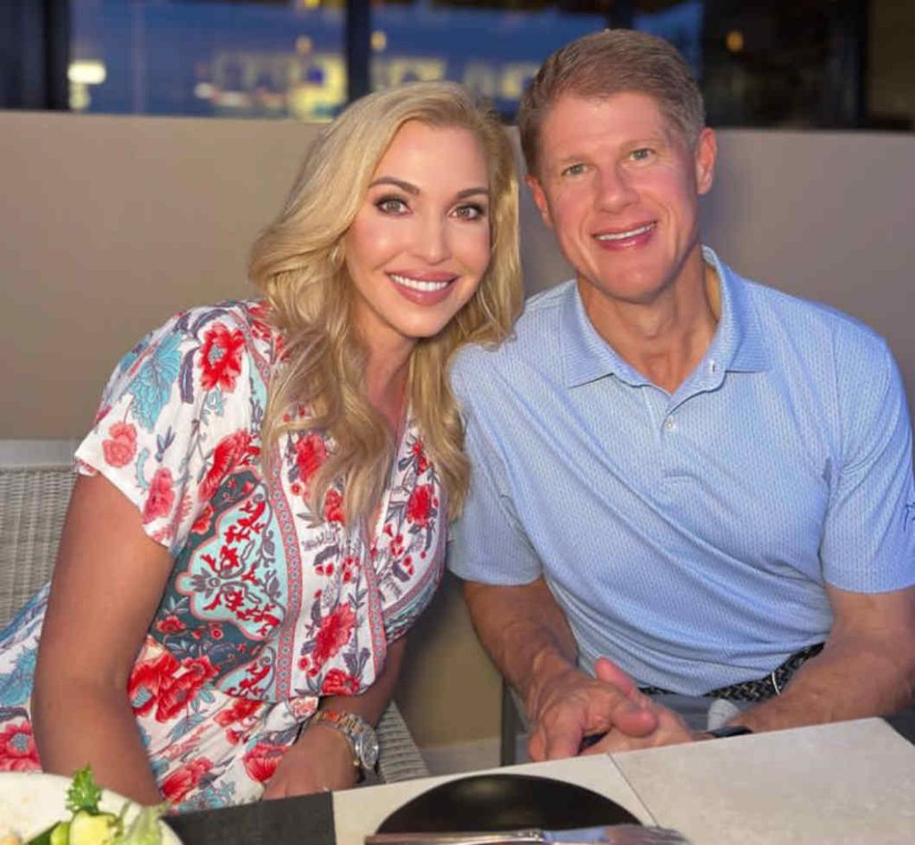 Kc Chiefs Owner Wife: Tavia Shackles Bio - MySportDab