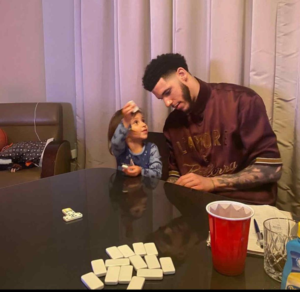 Who Is Zoey Christina Ball? Lonzo Ball's Daughter - MySportDab