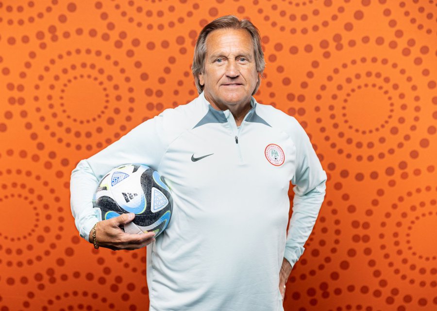 Pay Them!!! Arsenal Legend Fire Shots At NFF - MySportDab