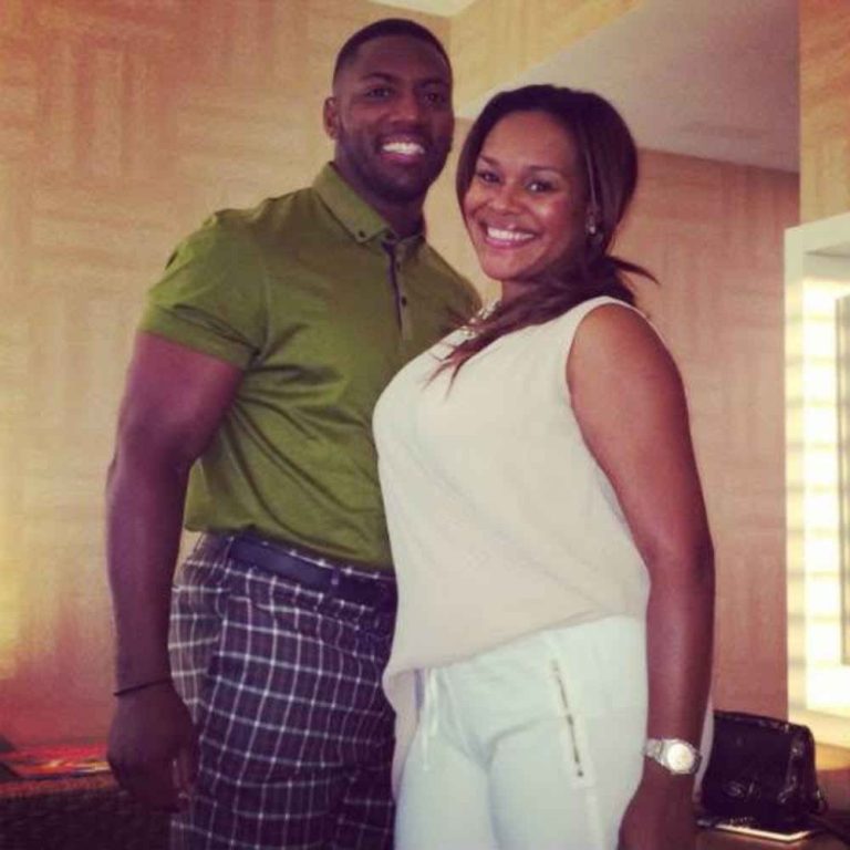Yonka Clark Bio: Ryan Clark Wife - MySportDab