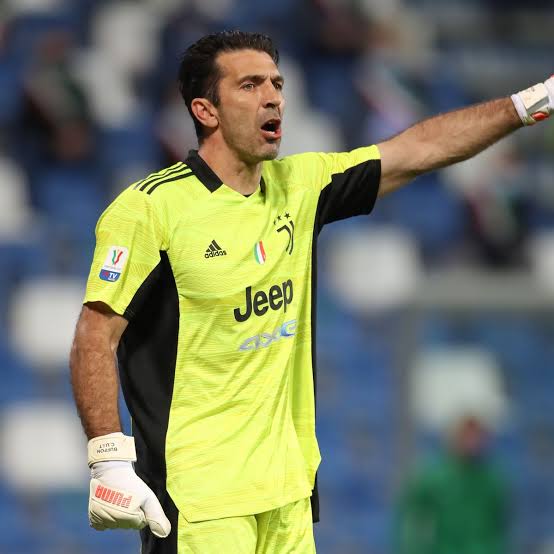 BREAKING! Gianluigi Buffon Retire From Football At Age 45 - MySportDab