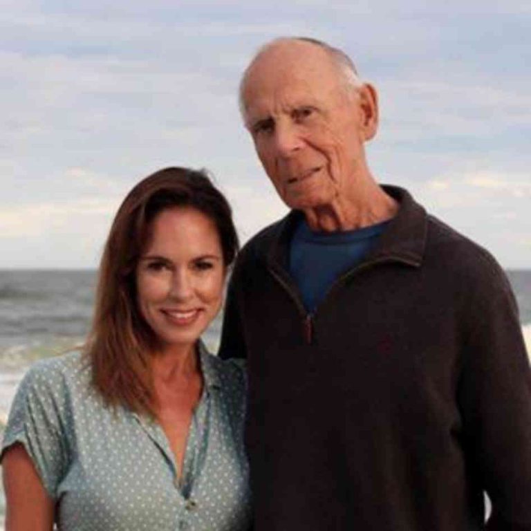 Lisa Thibaut Bio: Christian Laettner Ex-Wife - MySportDab